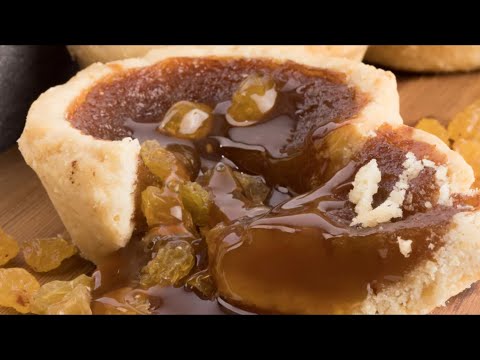 Iconic Canadian Foods You Need To Try Before You Die