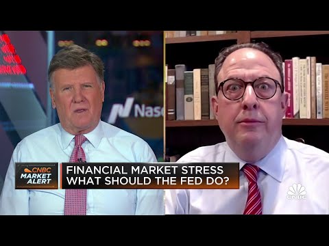 First Citizens Bank's purchase of SVB assets a 'tremendous deal,' says Whalen Global's Chris Whalen