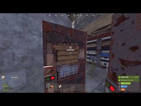 Steam Community :: Video :: Toxic Rust players get trolled with MLRS ...