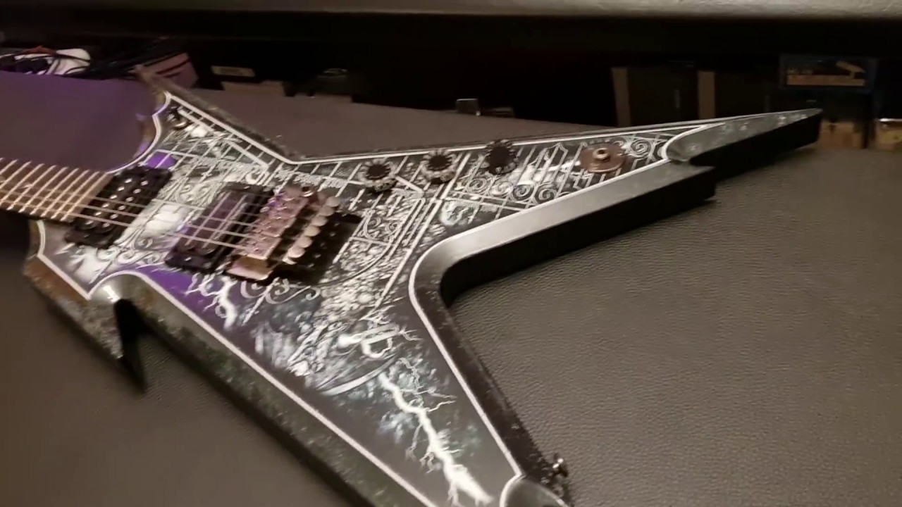 Dean Dimebag Razorback Cemetery Gates электрогитара купить в Москве в ...