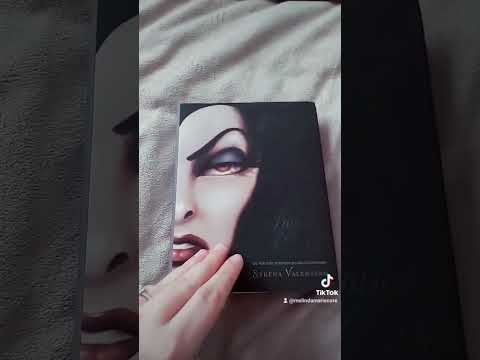 OBSESSED with this book. #books #booktube #disney #disneyvillains #booktok #book