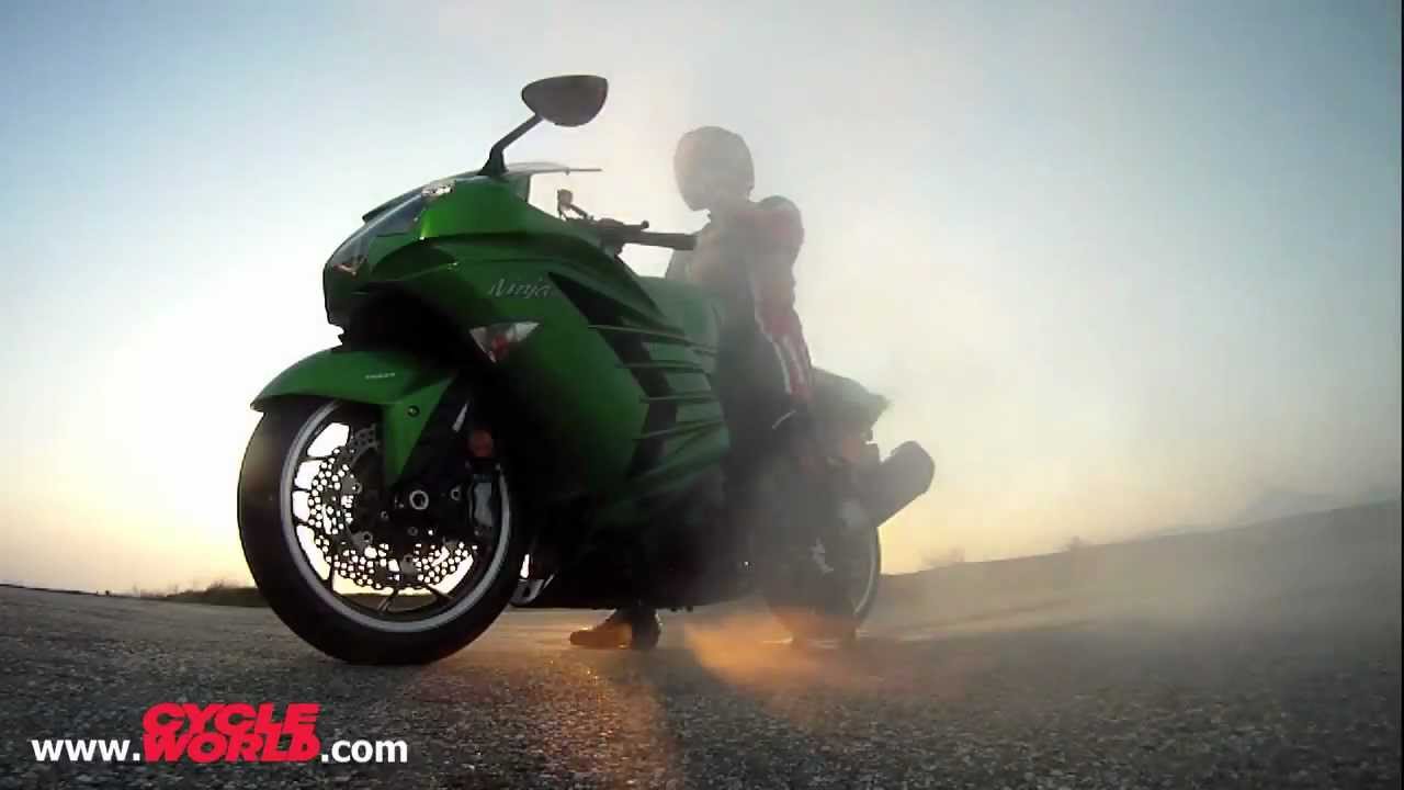 2012 Kawasaki Ninja ZX-14R - The Most Powerful Production Motorcycle in the World