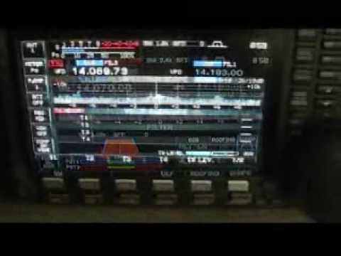icom 7600 new radio by iz0lkv