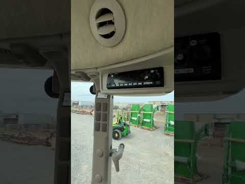 John Deere 5E Premium Tractor Cab Tour