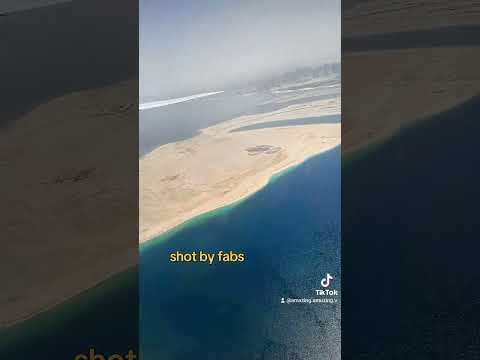 taking off at Dubai Airport pt3 #emirates #dubai๐ฆ๐ช #aviation #airport #shotbyfabs #boeing