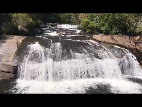 Turtleback Falls – Easy Waterfall Hikes