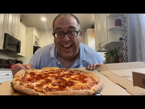 Your Boy Tries NYPD Pizza, A Local Pizzeria For The First Time🍕