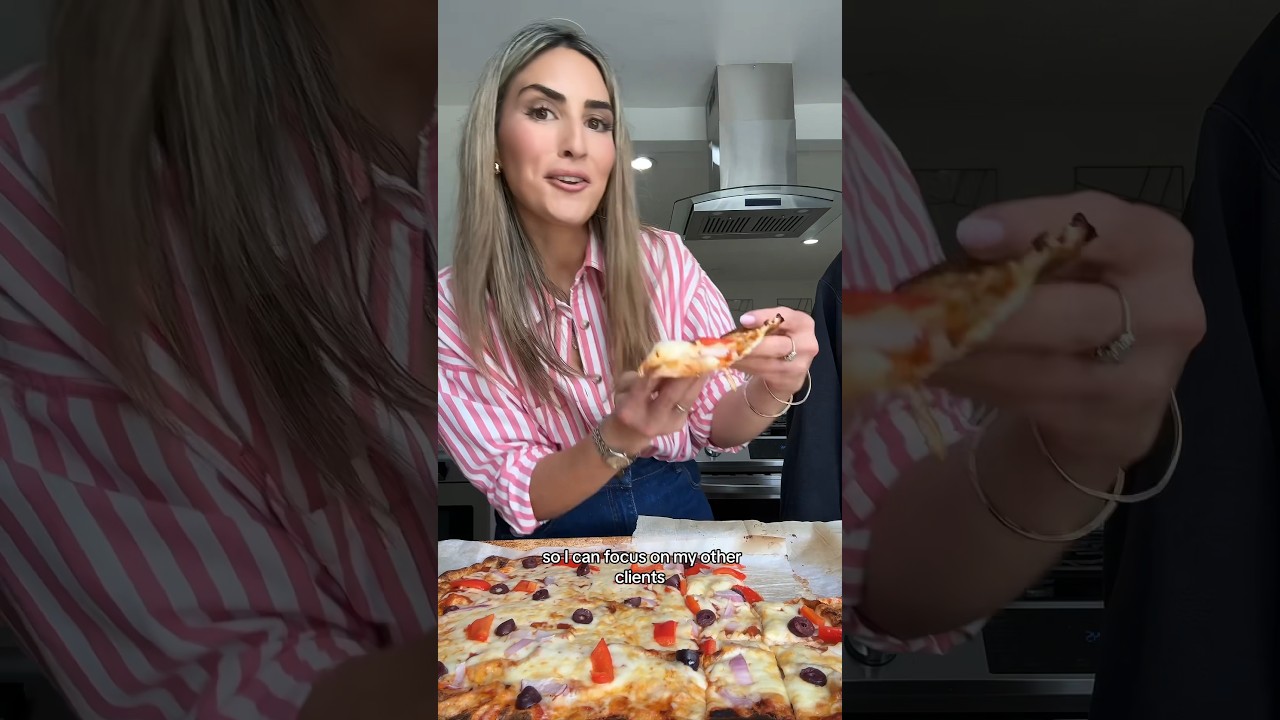 Finally I can shut up about the 🍕 😂#highproteinrecipes #cottagecheesepizza #easyrecipe #recipe