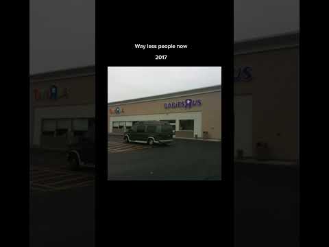 Abandoned toys r us Albany ny #nostalgia #walmart #backrooms #liminalspace #childhood #toysrus