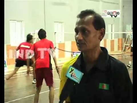 BANGLADESHI BADMINTON PLAYERS PRACTISING IN BENGAL