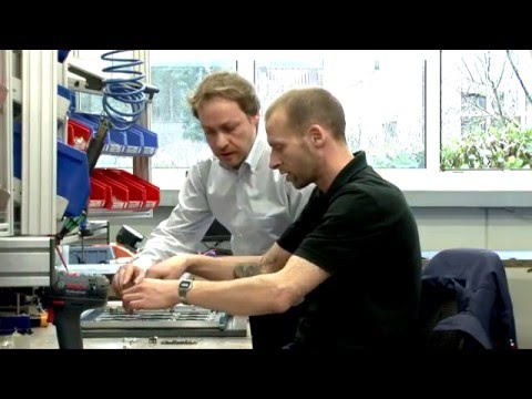 Autodesk CAM: Fixture and Tooling Equipment with HSMWORKS (English)