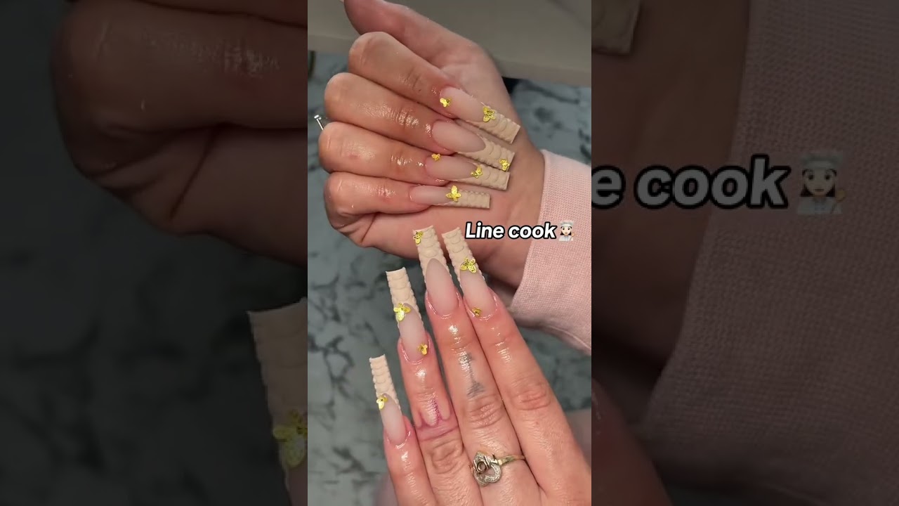 Clients nails vs their jobs✨✨✨