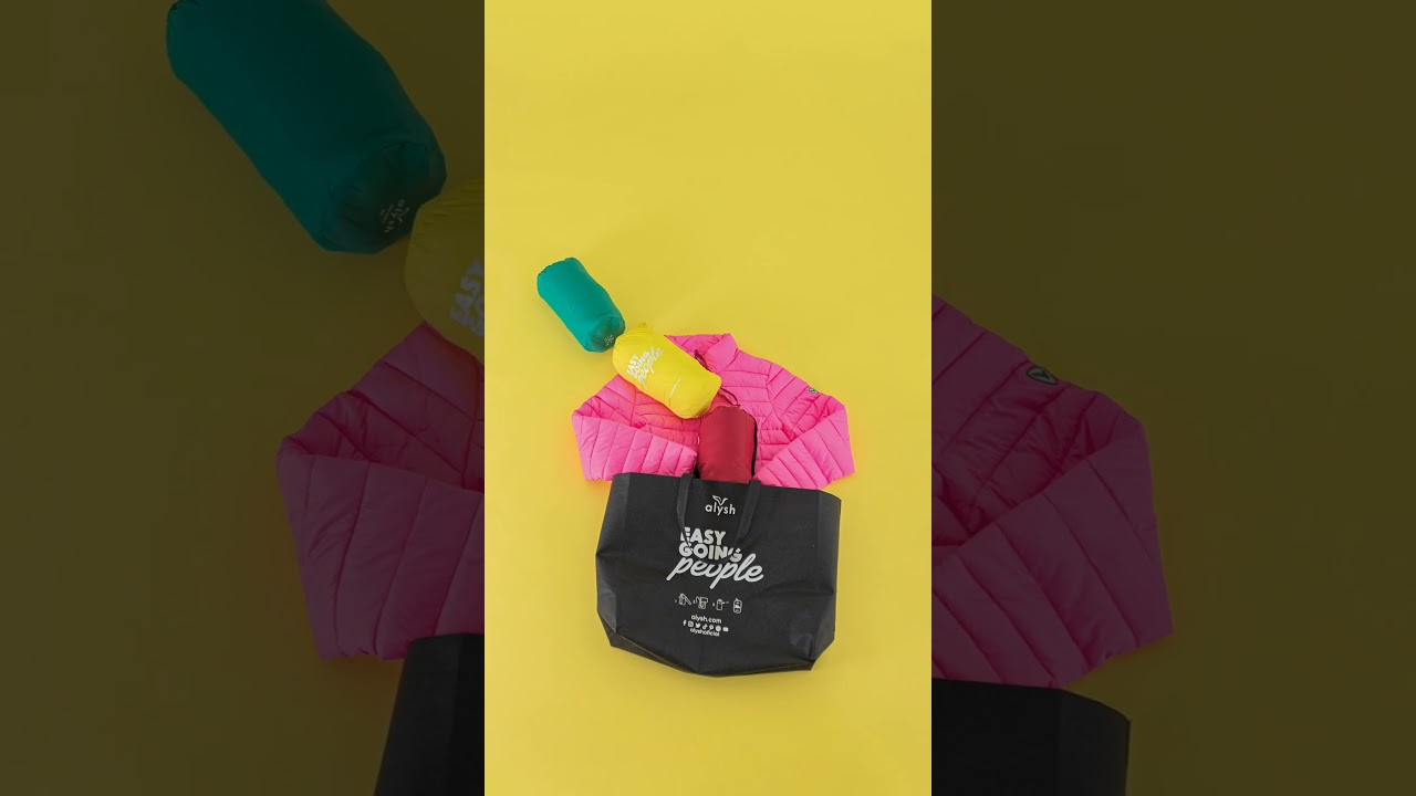 Encuentra una gran variedad de colores y modelos de chamarras empacables ✨🙌 #chamarra #Trip #fashion