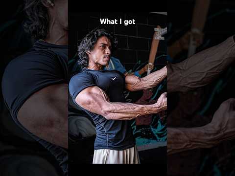 When you wear Compression T Shirts #bodybuilding #fitness #shorts