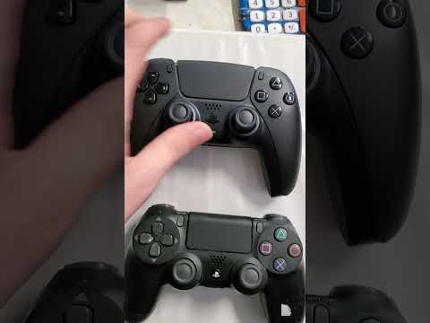 Black PS5 Controller Vs PS4 Controller #playstation