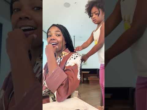 Mother and daughter moment between KAAVIA JAMES and GABRIELLE UNION 🥰