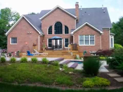 Charlotte, NC Home For Sale! All Brick 4 Beds, 3.5 Baths Beauty With In-ground Pool In Cameron Wood!