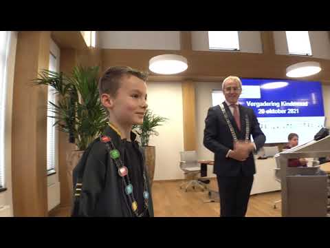 Installatie kinderburgemeester gemeente Maasgouw, Lars Boonen uit Linne