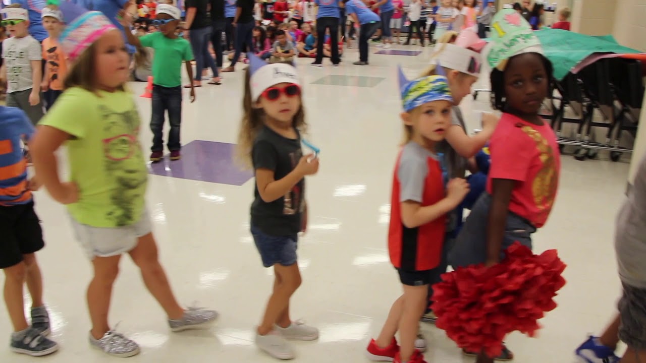Wrangler Parade at Valley Ranch Elementary
