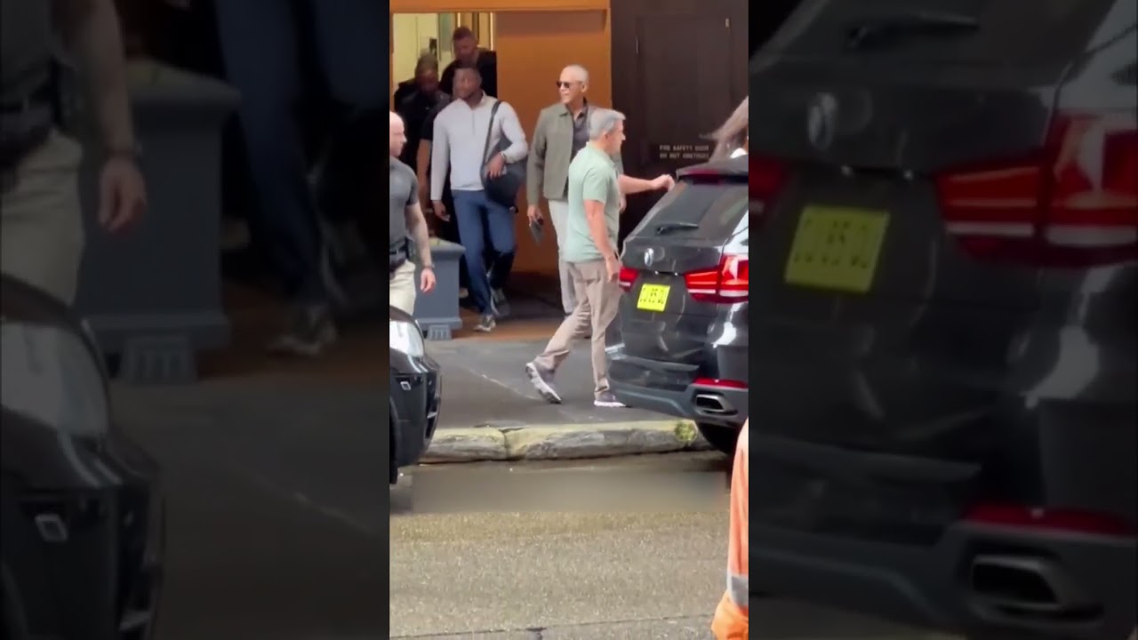 Secret Service moves President Obama and Michelle Obama to a Waiting Motorcade