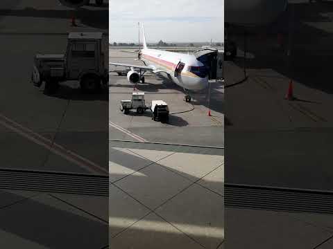 Queen Alia International Airport transfers desk boarding pass Amman, Jordan