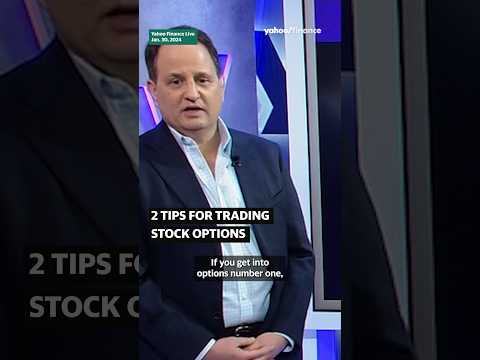 2 tips for trading stock options: Expert