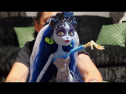 NEW Monster High Emily from Corpse Bride Skullector Doll 2025 Unboxing & Review Video 4K #Mattel