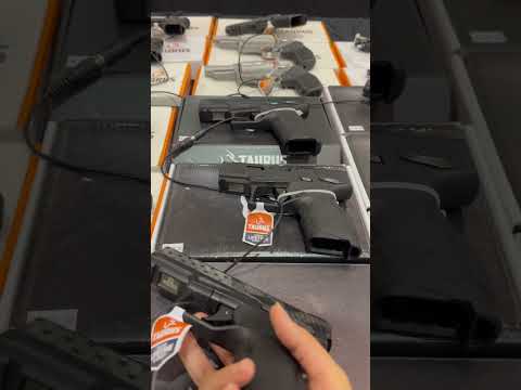 Gun Show 2023 Walkthrough p1 #usa #virginia #hampton #gunshow