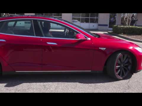 Wheel Bands: Rim Protection for Tesla Model S