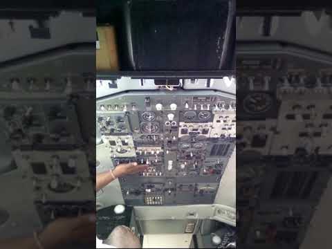 Boeing 737 200 line maintenance