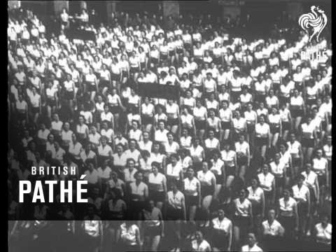 Review Of The Year 1946 (1946)
