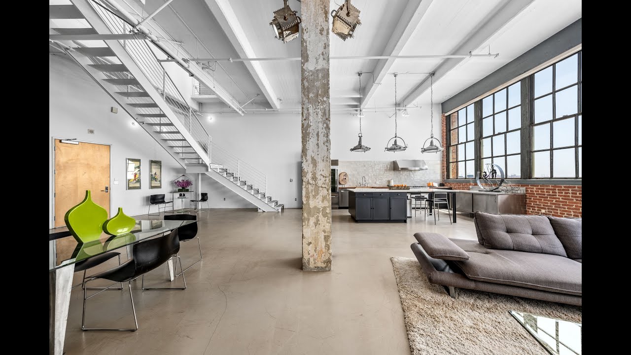 Downtown LA Loft Walkthrough: Biscuit 708