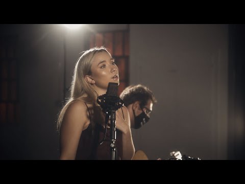 Ashlynn Malia - The Christmas Song (Acoustic) | Music Video, Song Lyrics and Karaoke