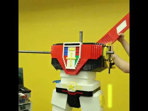 LEGO 21311 This defender of the universe is made up of 28000 bricks