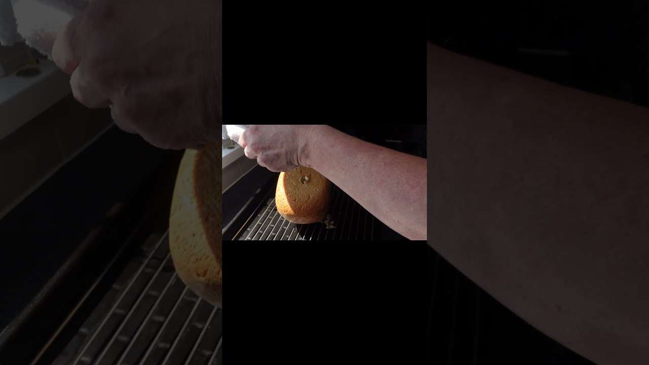 Russel Hobbs#breadmakers#nomorepaddleholes#go over to channel for full video