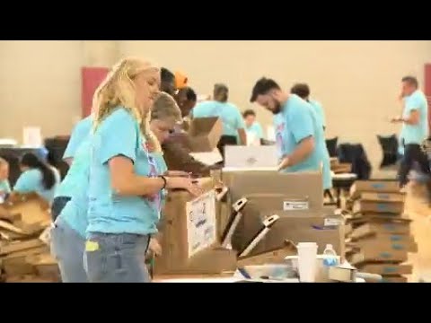 1,500 students to receive back-to-school kits thanks to Chicago volunteers and Back 2 School America