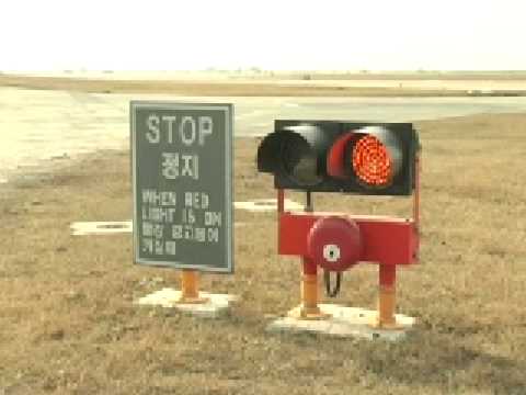 Pay attention to the flightline traffic signals