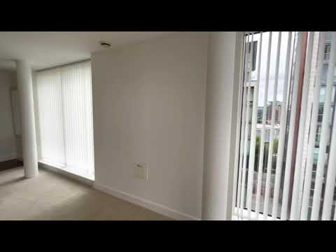 3 bed luxury apartment in Ross Apartments E16 to let