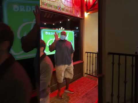 Comedian Papp Johnson live in San Diego at The World Famous Mad House Comedy Club!