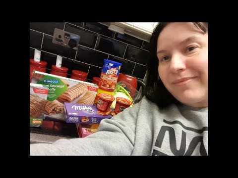 We got an Iceland Groceries Delivery .. Shopping Haul #food&drink #Iceland #shoppinghaul