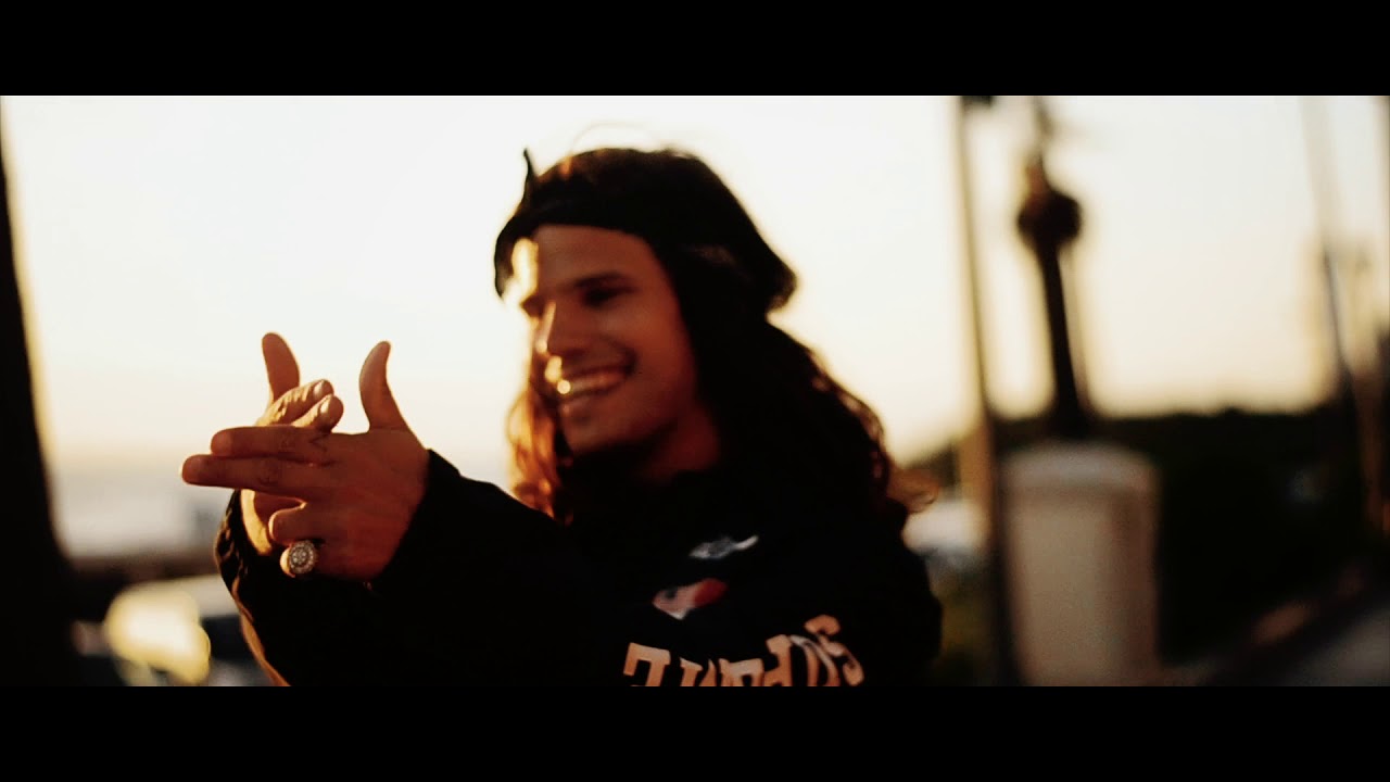 DVBBS - Listen Closely ft. Safe