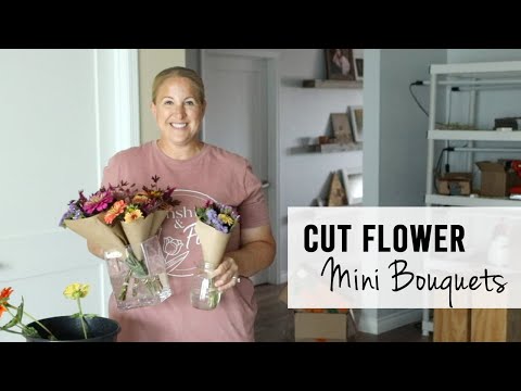 Making Cut Flower Mini Bouquets for the Market! Sunshine and Flora Urban Flower Farm