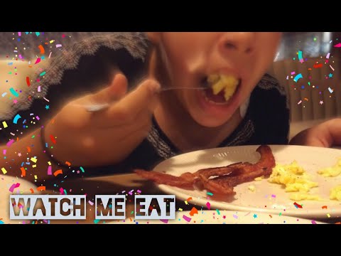 FRENCH TOAST for Dinner | Kids Eating Show