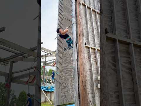 40 ft Super Salmonladder in 8 Seconds! 😳 #fitness #gym #ninjawarrior #salmonladder