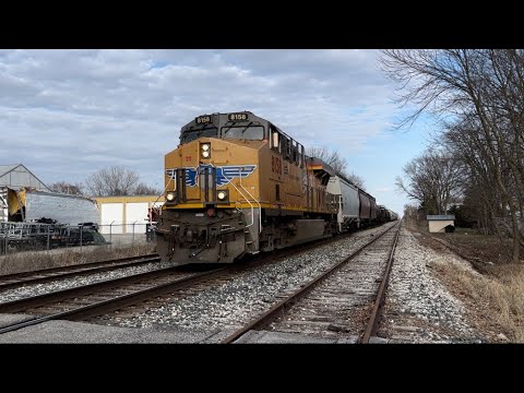 CSX M644-05 w/ UP 8158 clears the main of buzzards in Rensselaer, Indiana