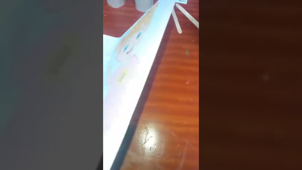 Títere plano