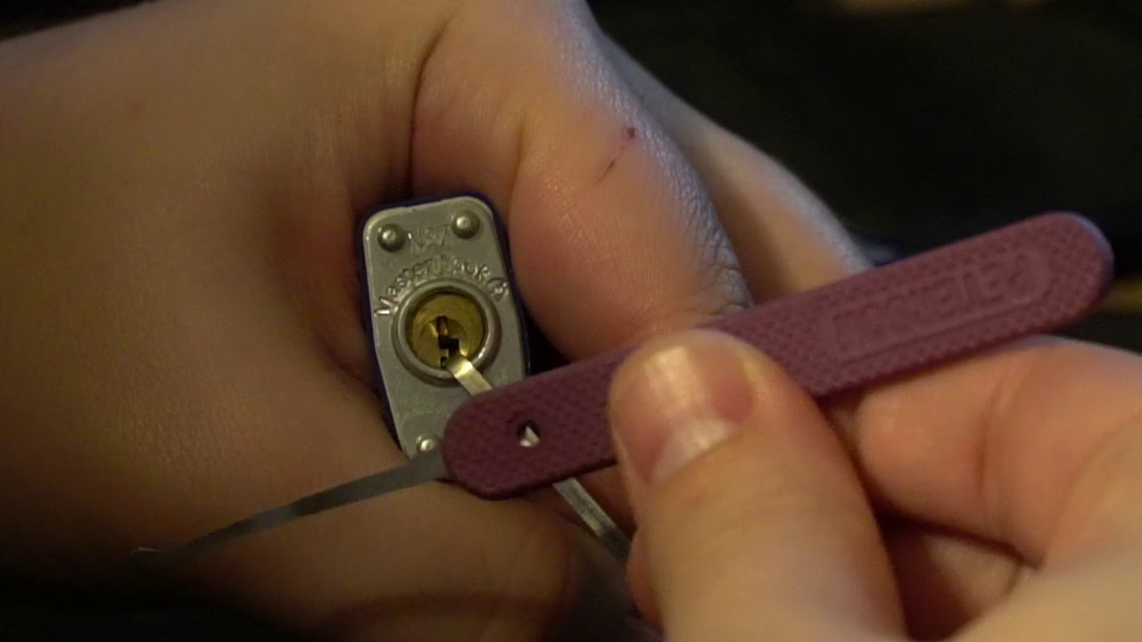 Tips and Tricks on the Master Lock No. 7