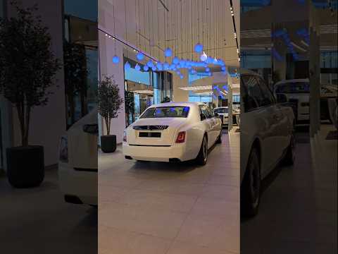 Rolls Royce Phantom new #2025 #automobile #phantom #rollsroyce #shortvideo