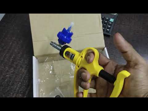 Pig Automatic Vacinatior Gun 9526425054. pig farm accessories india