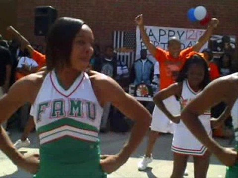 FAMU Cheerleaders Get The Set Hype! « The Lens Of A FAMU Student
